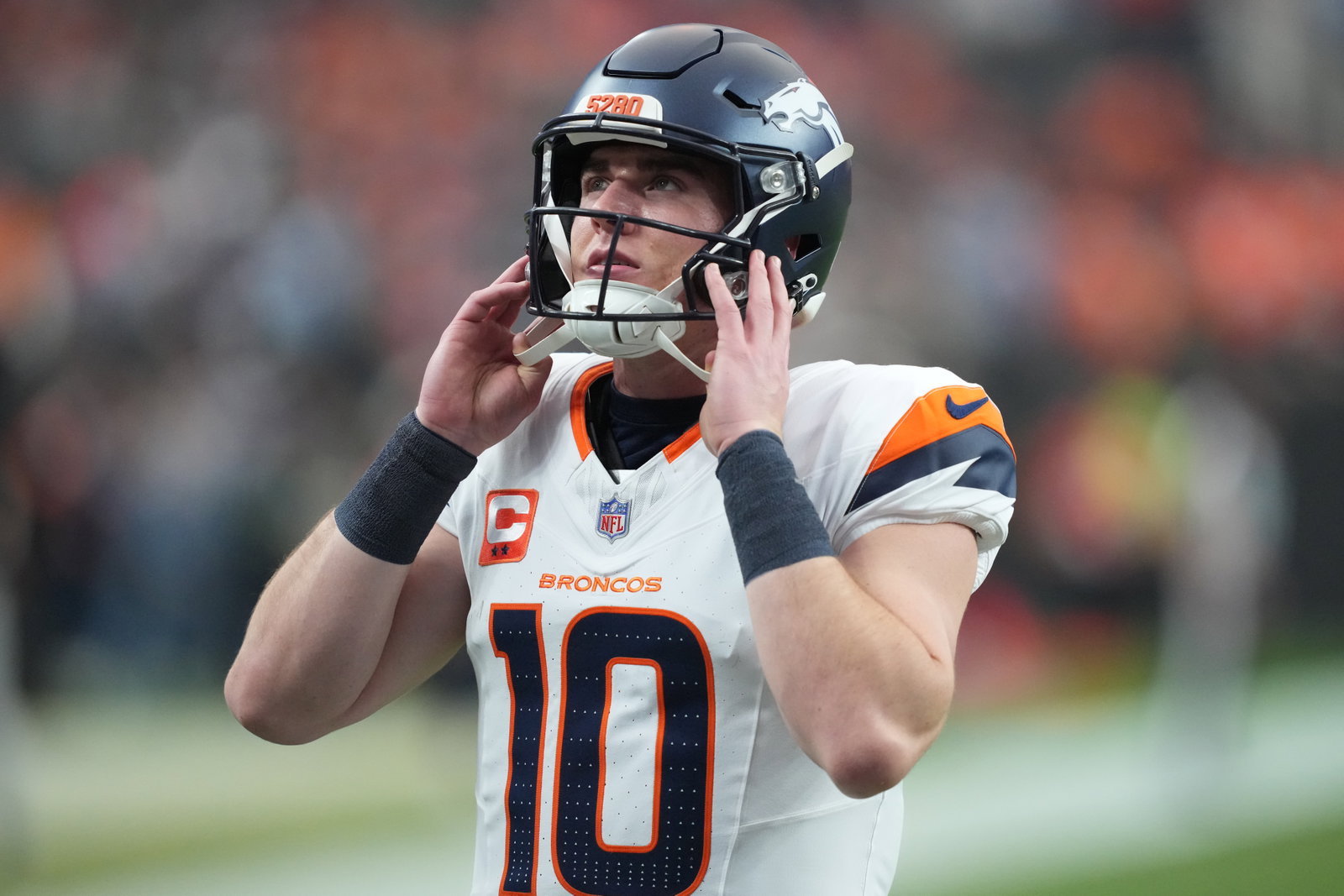 Broncos Legend Left Concerned Over Bo Nix Amidst Injury Issues ...